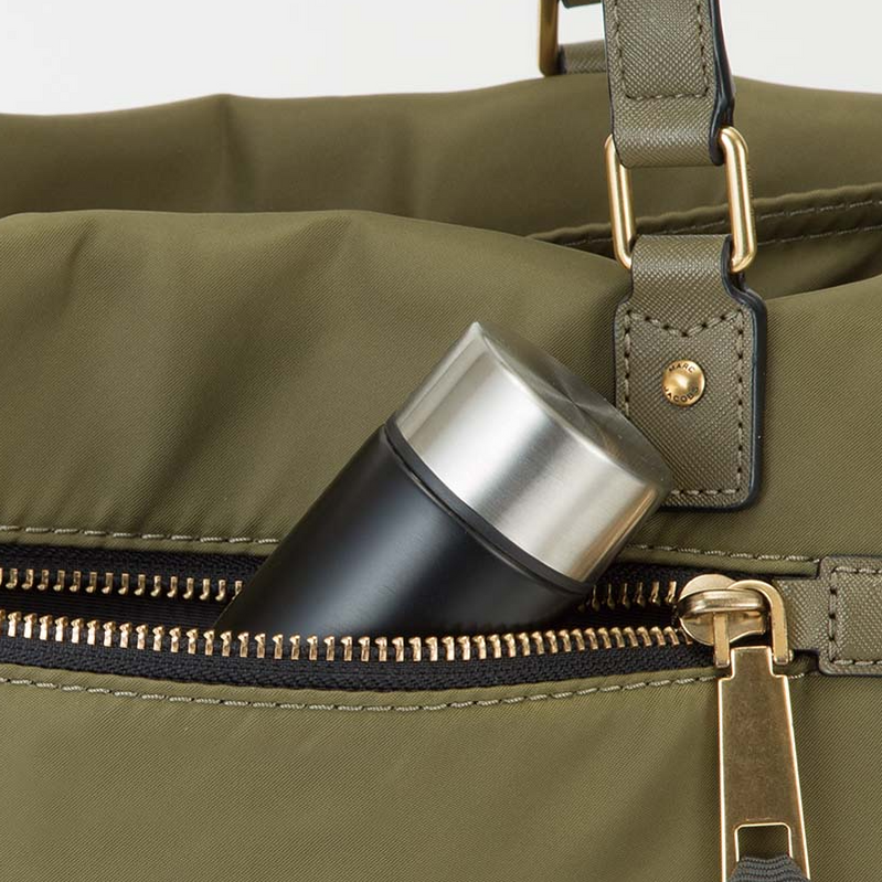 WATER BOTTLES & LUNCH BOXES