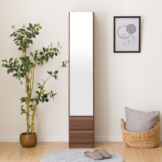 DRESSERS & VANITIES